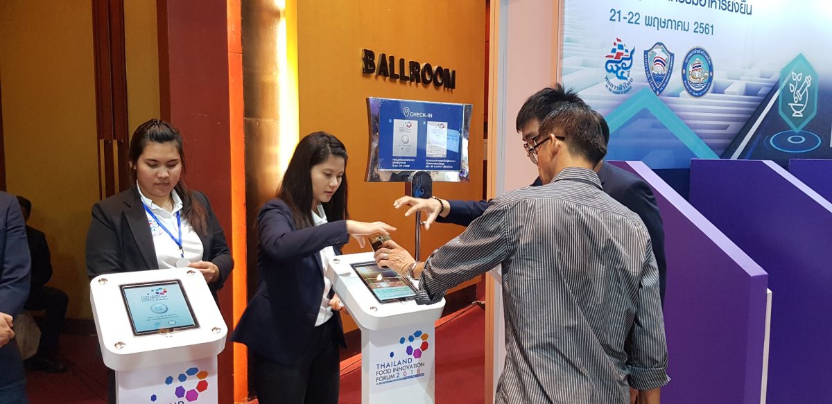 CMO_Performance_4 - Brand Buffet