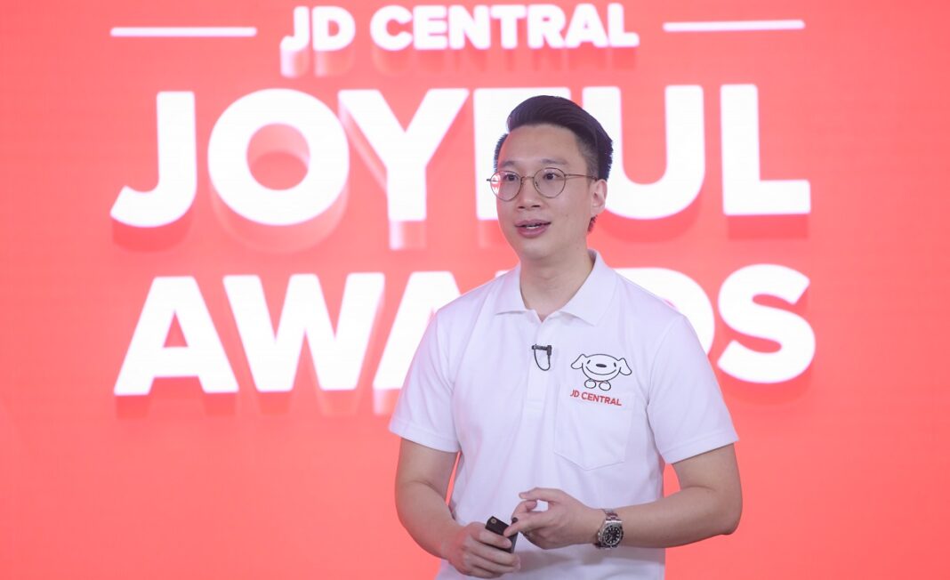 การกลับมาอีกครั้งในรอบ 3 ปี กับ 6 ความเปลี่ยนแปลงของ "JD Central" - Brand Buffet
