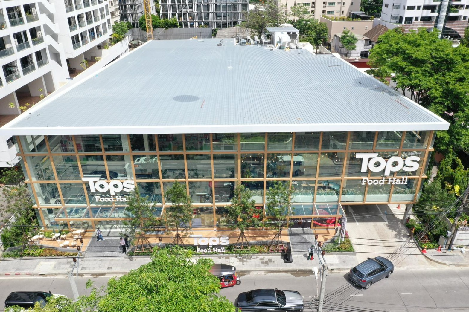 ไฮเอนด์ให้สุด! เซ็นทรัล รีเทล ทุ่ม 150 ล้าน เปิดโมเดล “Tops Food Hall ...