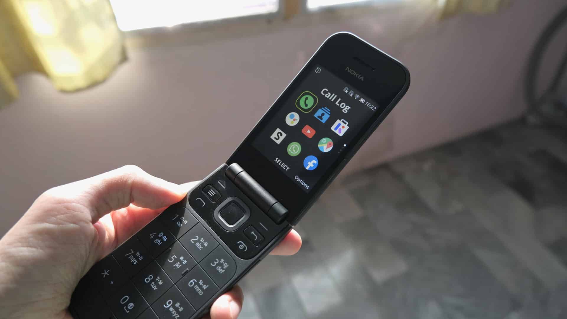 พบเทรนด์ Gen Z ปฏิเสธ "เทคโนโลยี" ดันยอดขาย "ฟีเจอร์โฟน" คืนชีพ - Brand ...