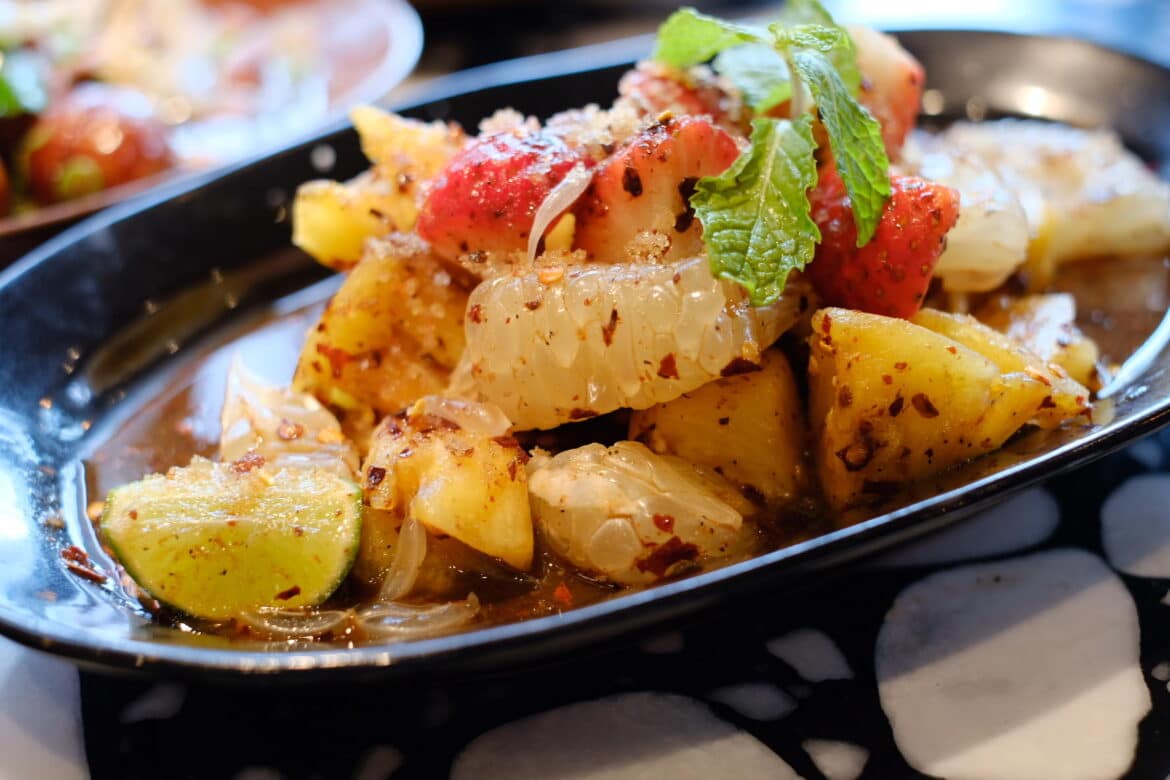 คุยกับ “คุณปลา iberry” เบื้องหลัง “ชิ้น โบ แดง” เมื่อหมูกระทะต้องยกระดับ และการแก้ Pain Point ...