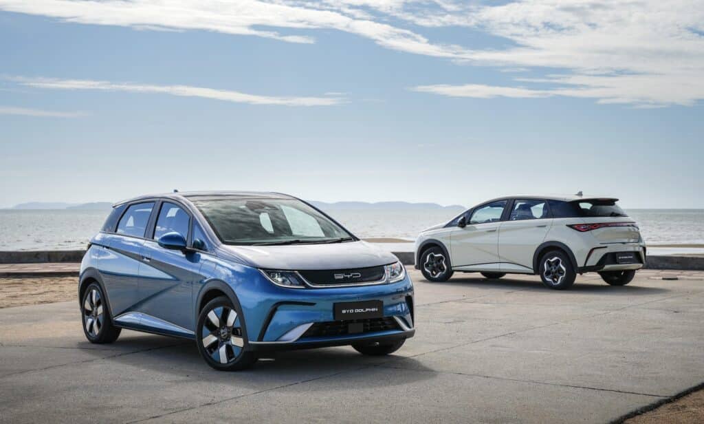 เรเว่ ออโตโมทีฟ เปิดตัวรถยนต์ไฟฟ้า BYD Dolphin รุ่นปกติ ราคา 699,999 ...