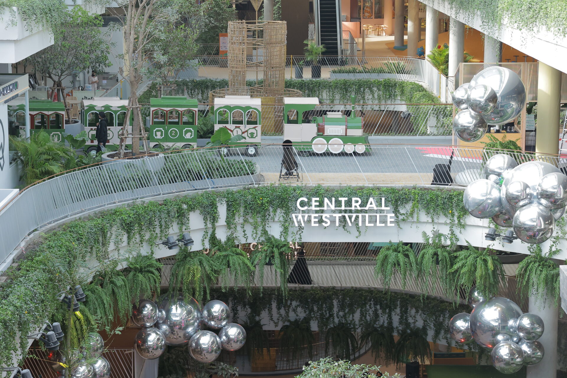 เปิดแล้ว “เซ็นทรัล เวสต์วิลล์ ” วันแรกสุดคึก! ครบทั้งร้านค้า-แบรนด์ดัง-Pet Friendly สู่อาณาจักร ...