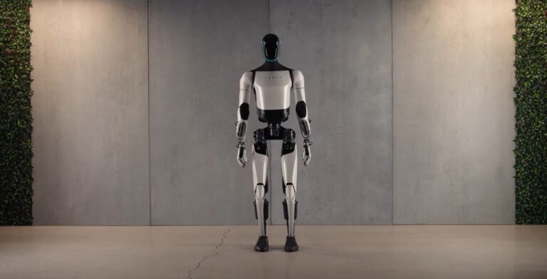 มาแล้ว "Optimus Gen 2" จาก Tesla เดินเร็วขึ้น 30% - หยิบไข่ได้ด้วยสอง ...