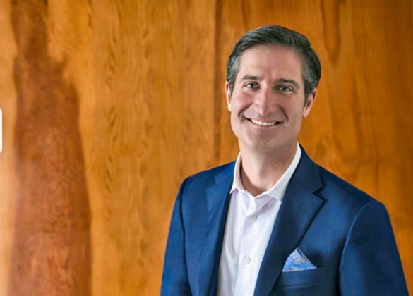 Starbucks "เปลี่ยนตัวซีอีโอ" ดึง Brian Niccol จาก Chipotle ขึ้นกุม ...