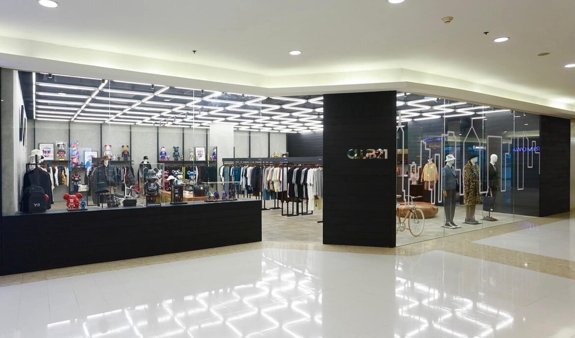 เปิดเส้นทาง 50 ปี “Club 21” จาก Fashion Distributor สู่ Luxury Retail ...