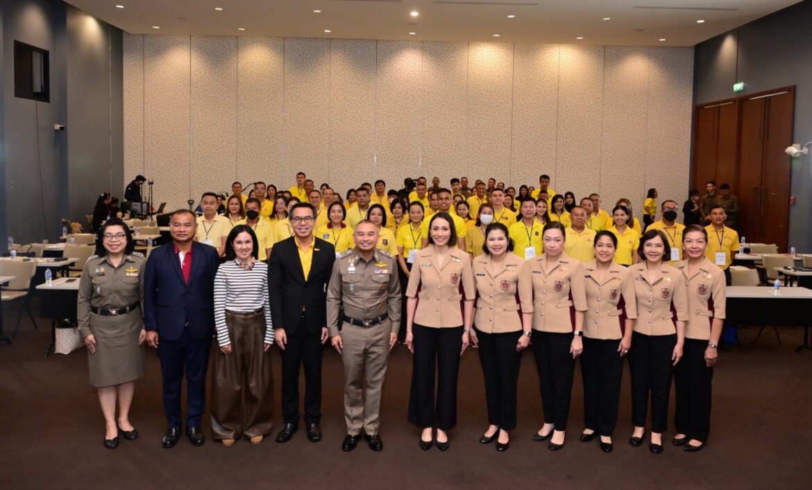 ตลาดหลักทรัพย์ฯ จับมือ สำนักงานตำรวจแห่งชาติ และสมาคมแม่บ้านตำรวจ ...