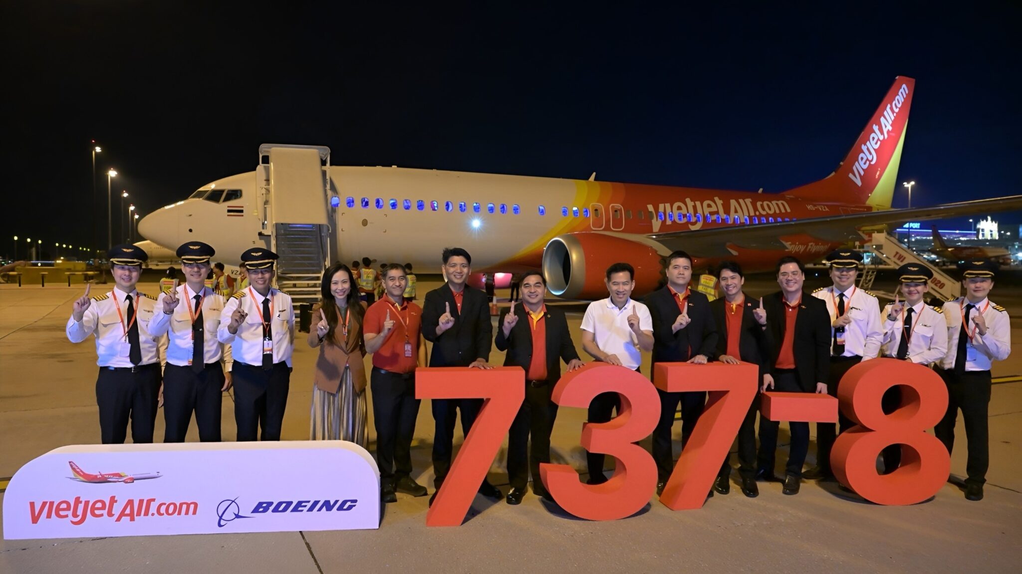 เวียตเจ็ทไทยแลนด์ รับมอบเครื่องบิน “โบอิ้ง 737-8” ลำแรก จากทั้งหมด 50 ...